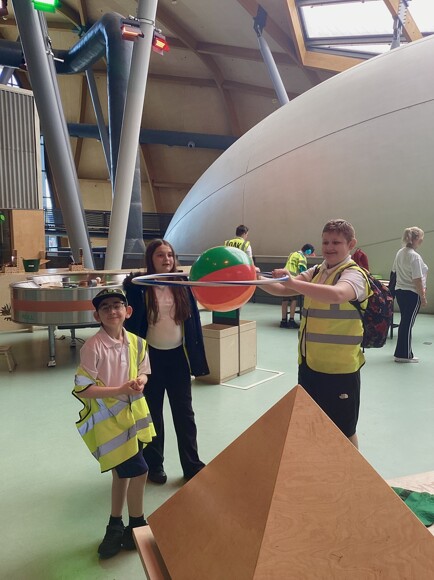A Super Science Day - Latest News - Harry Watts Academy